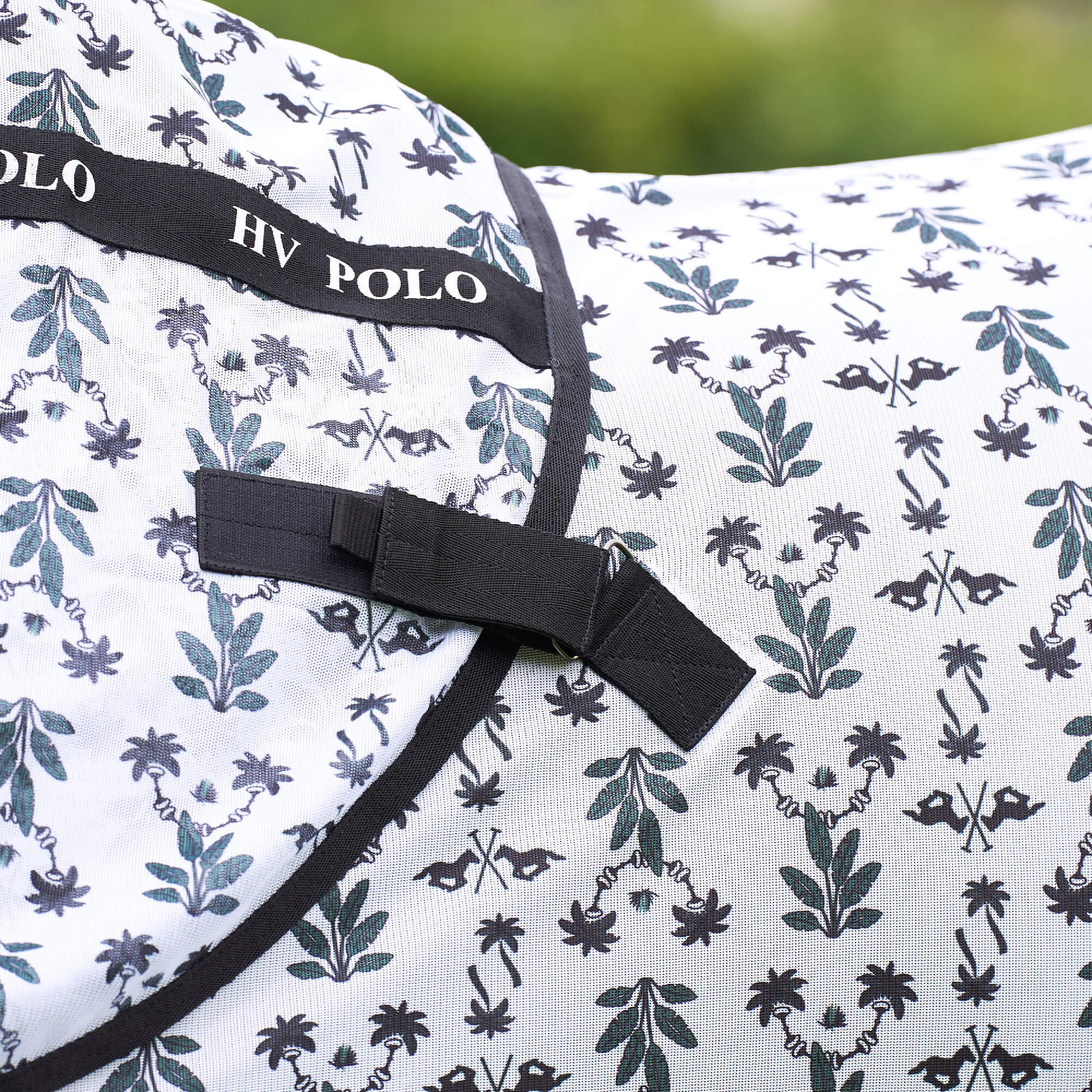 HV POLO Fliegendecke Nena AOP | mit Halsteil & Bauchlatz | Reitshop24.de
